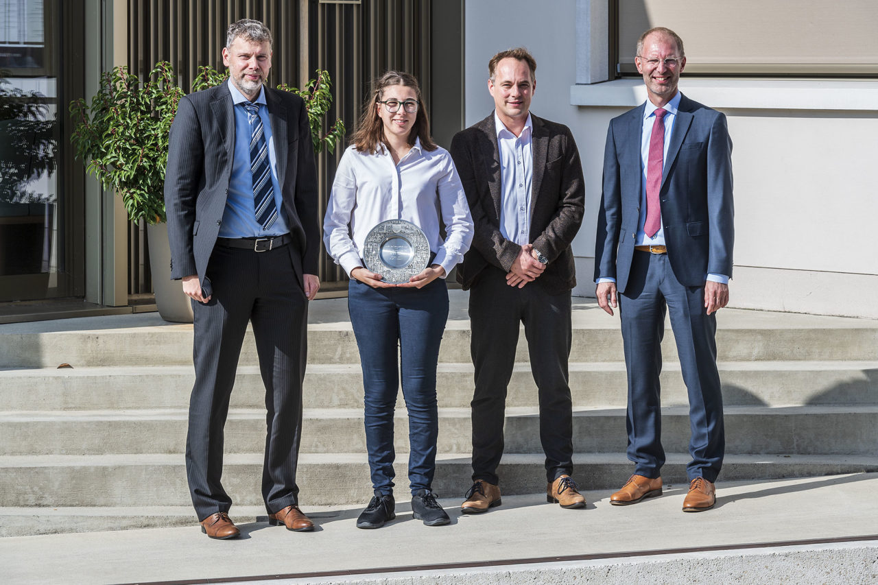 Congratulations to the 12 new feed technology experts! - SFT - Schule ...