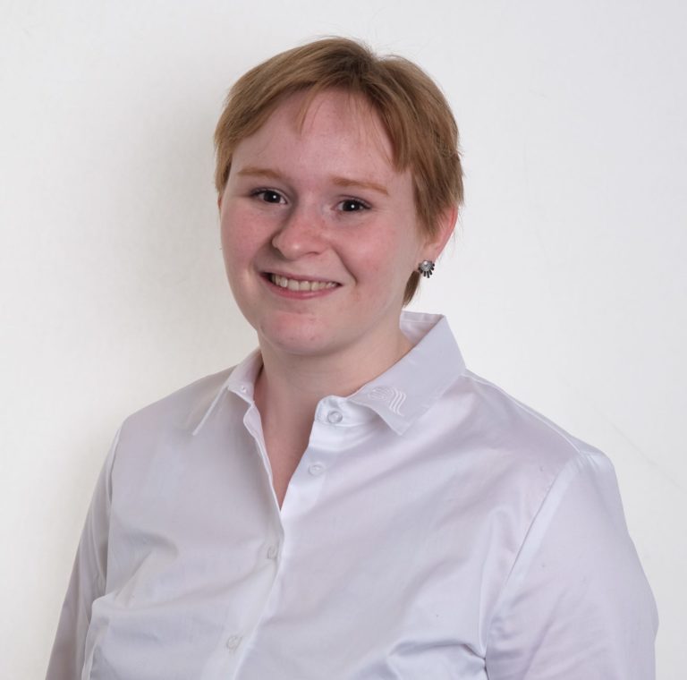 Gesichter der SFT - Interview mit Adeline Robert - SFT - Schule für ...